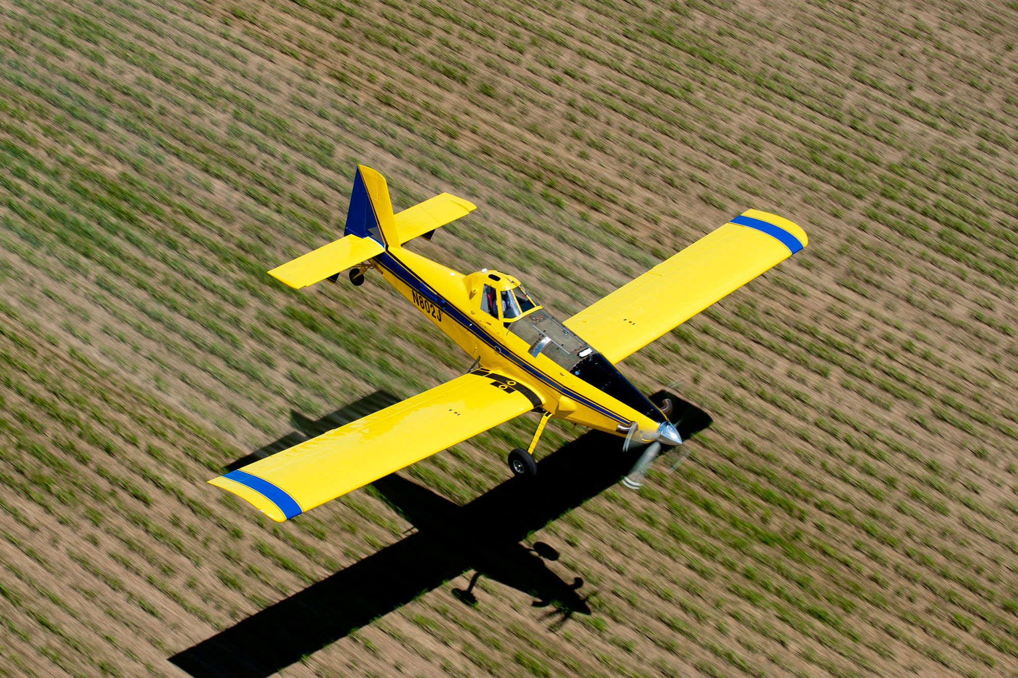 AT-802 Photos – Aero Guide